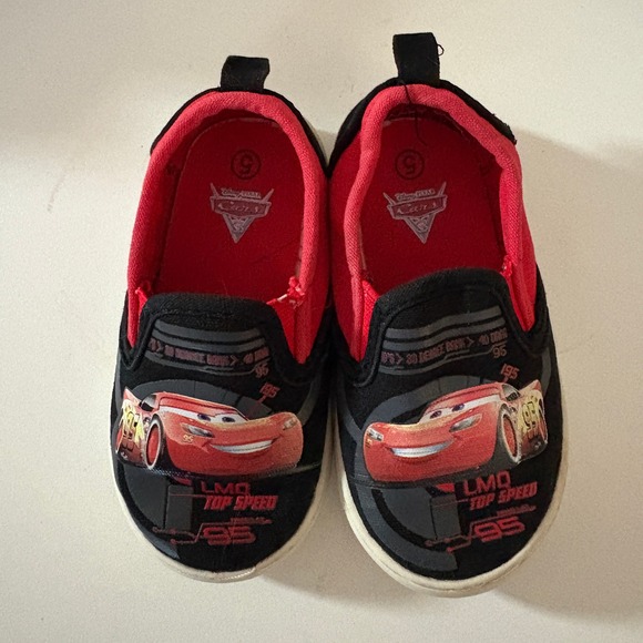 Disney | Shoes | Disney Pixar Cars Lightning Mcqueen Slip On Sneakers ...